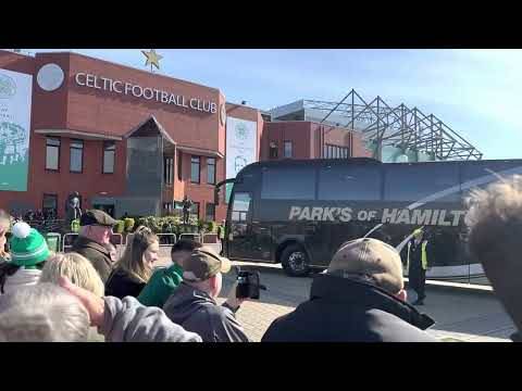 Celtic Team Bus Arriving Before the Celtic V Rangers Game!!! - 8 Apr ...