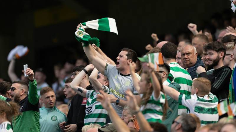 Celtic fans share their joy in seeing the Hoops in Ireland - Celtic FC ...
