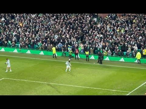 Crazy Scenes!!! Kyogo Goal Fan Celebration (Celtic V Rangers 2-1 ...