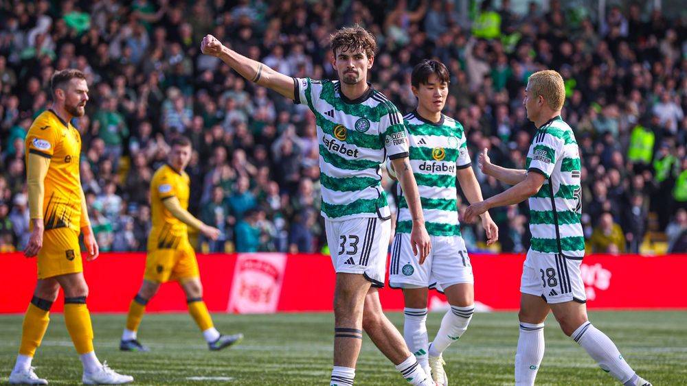 Three goals and three points take the Celts top again - Celtic FC - 31 Mar