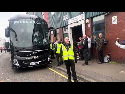Celtic Team Bus Arriving Before Dundee V Celtic Game!!! - Football Mad ...